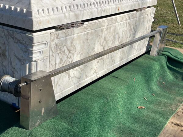 How is a Burial Site Set Up for a Graveside Service? - Trigard