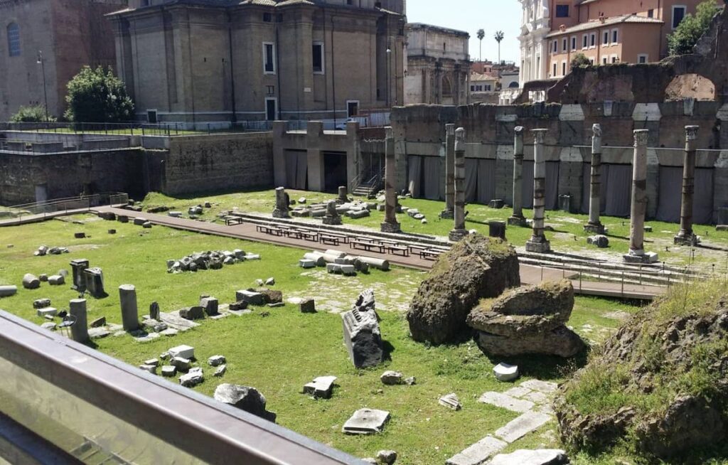 Cemetery Superstitions: Beliefs and Folklore - Trigard